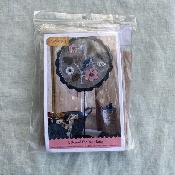 Sew Cherished | Office | Sew Cherished A Round The Year June Birds ...